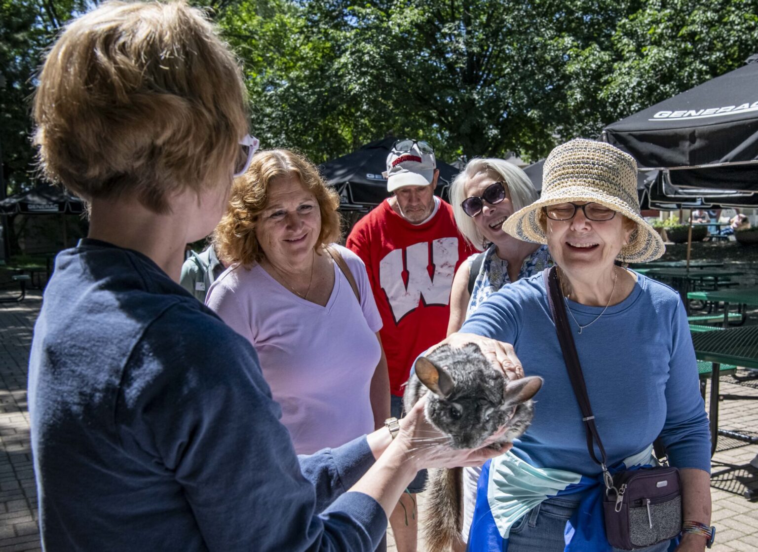 Senior Safari - Milwaukee County Zoo