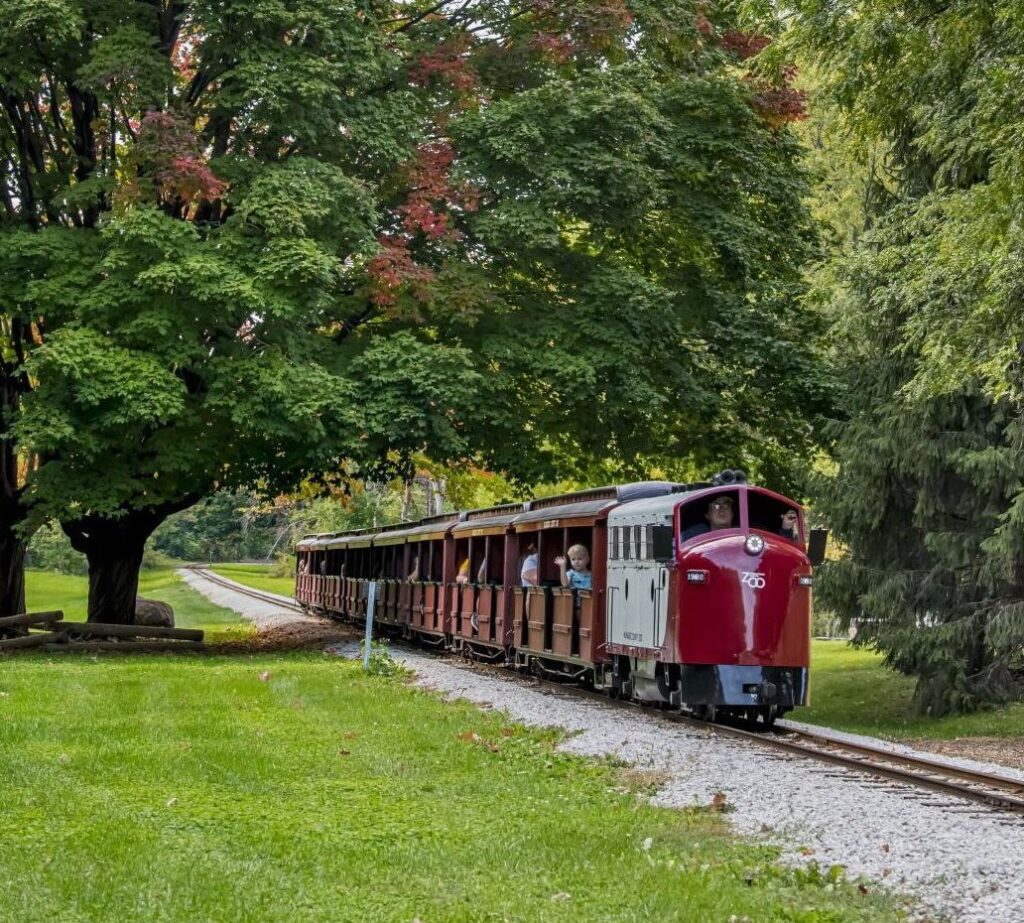 Experience - Milwaukee County Zoo
